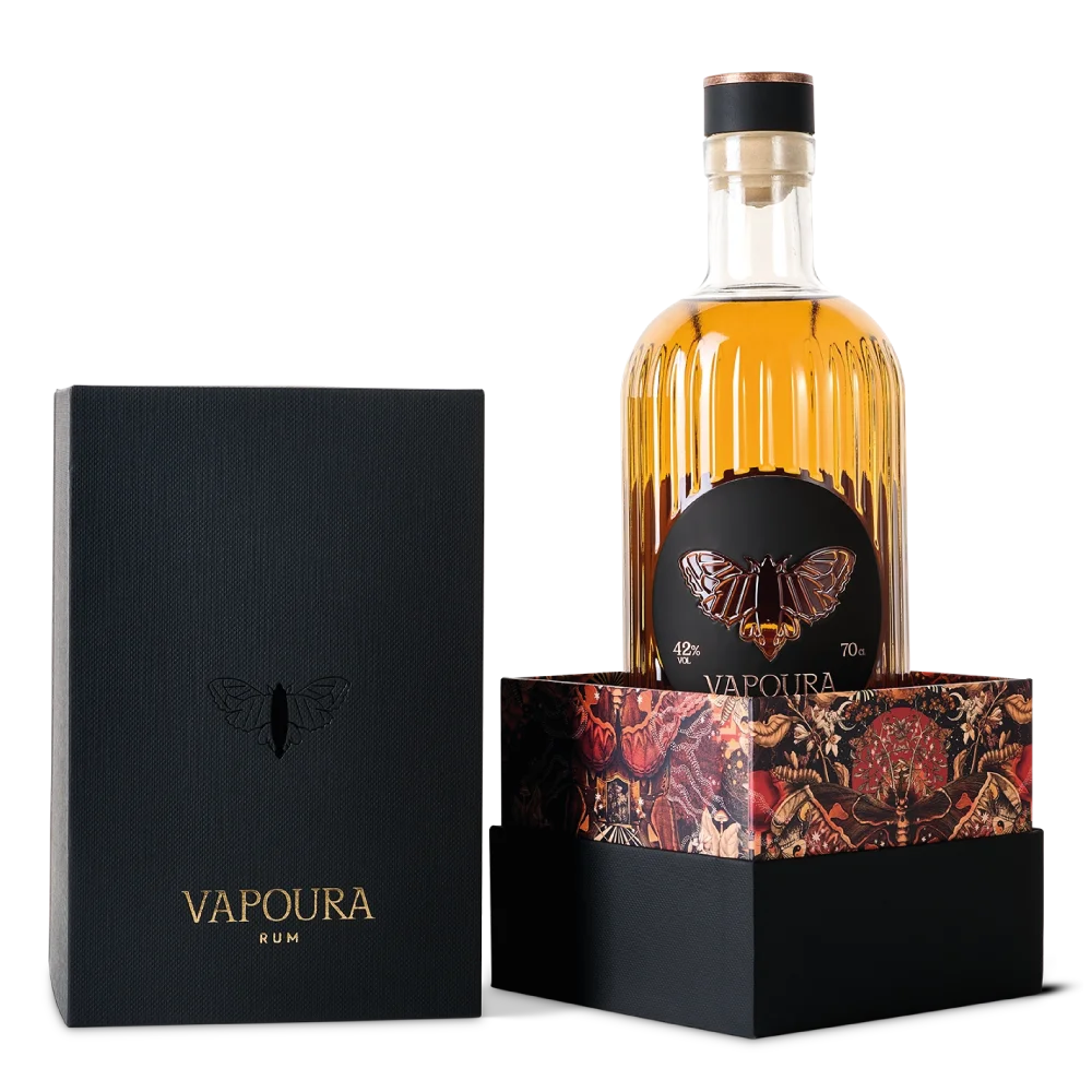 Vapoura Rum Gift Set | 70cl Bottle | DrinksOne